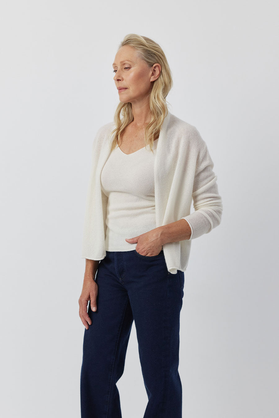 Essential Cashmere Featherweight Cardigan - Cream – Elle & Riley Cashmere